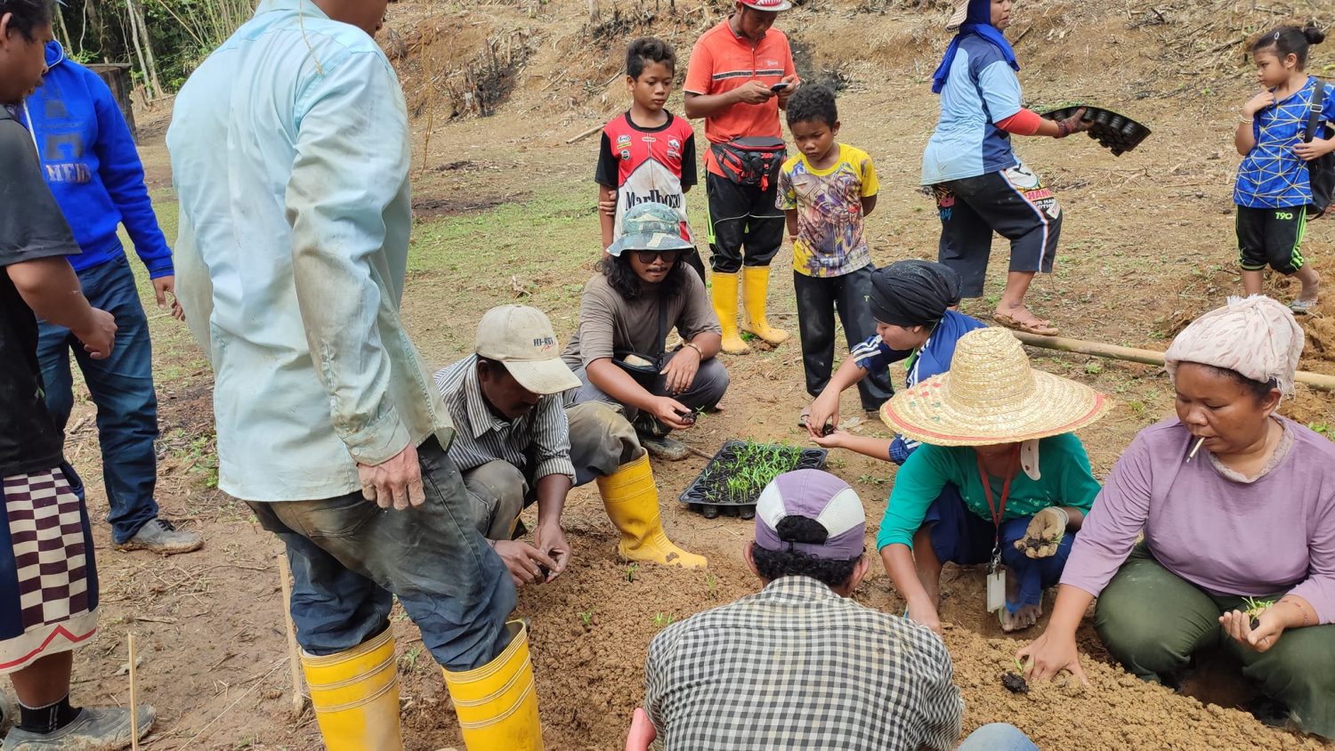 “AGROECOLOGY FOR ALL: Initiatives in Malaysia” – COMMUNITY WORK ...