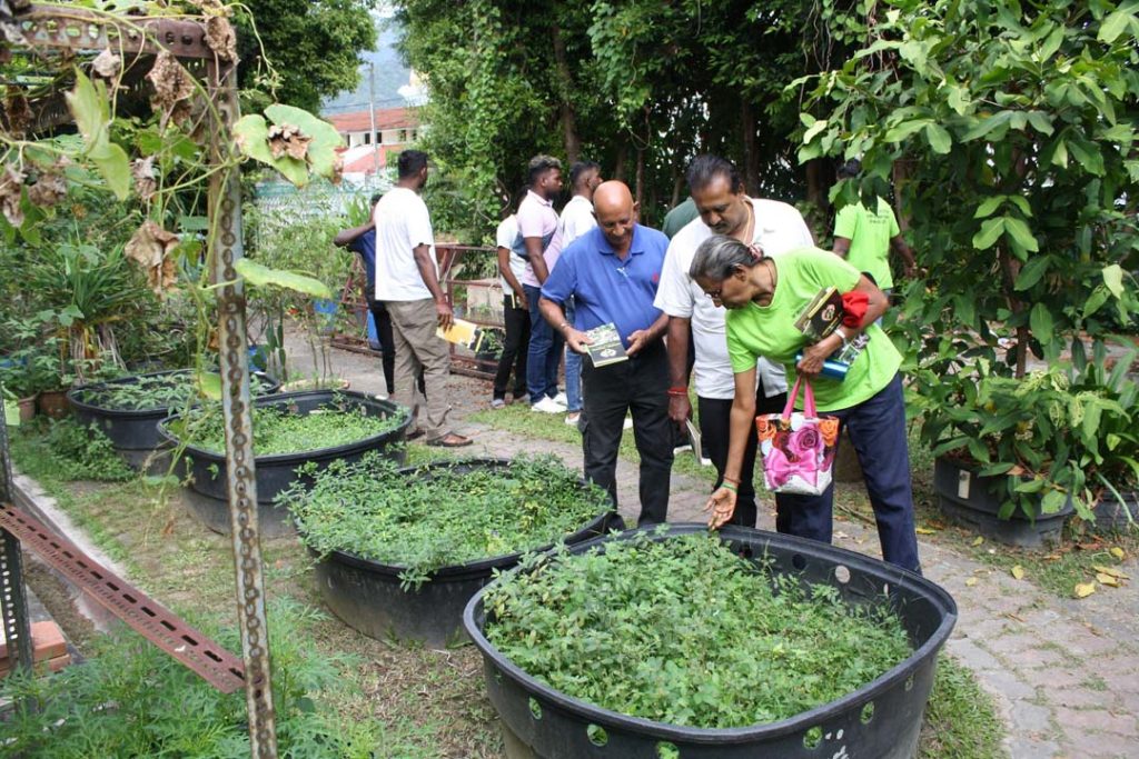 CAP’s COMMUNITY GARDEN TRAINING PROJECT – Consumers Association Penang