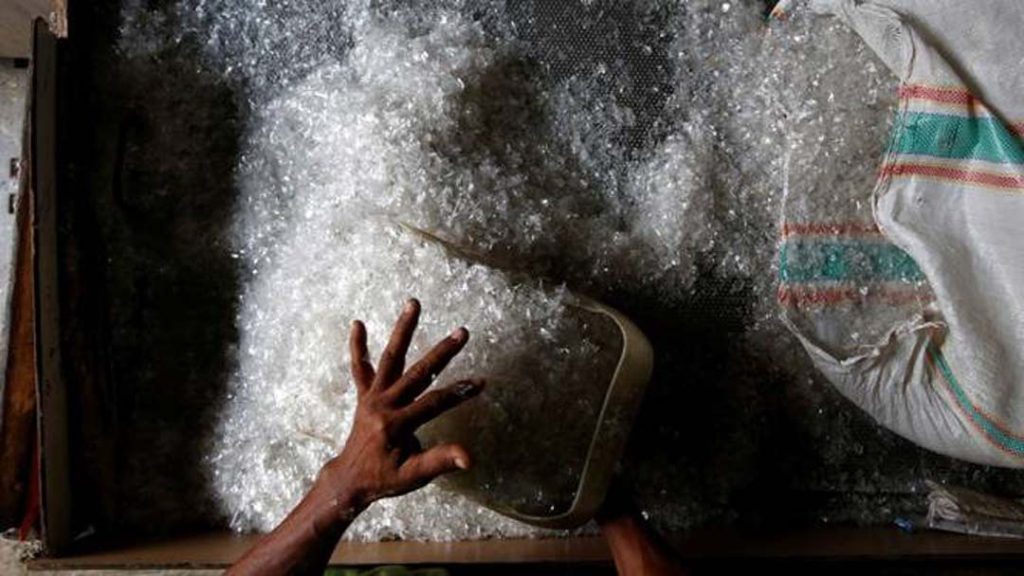 A robust Plastics Treaty is needed to protect global health – Consumers ...
